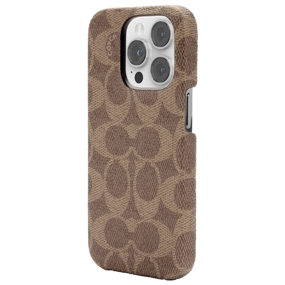 Coach เคส iPhone 15 Pro (6.1) Slim Wrap Case Signature C Tan | Studio7 online